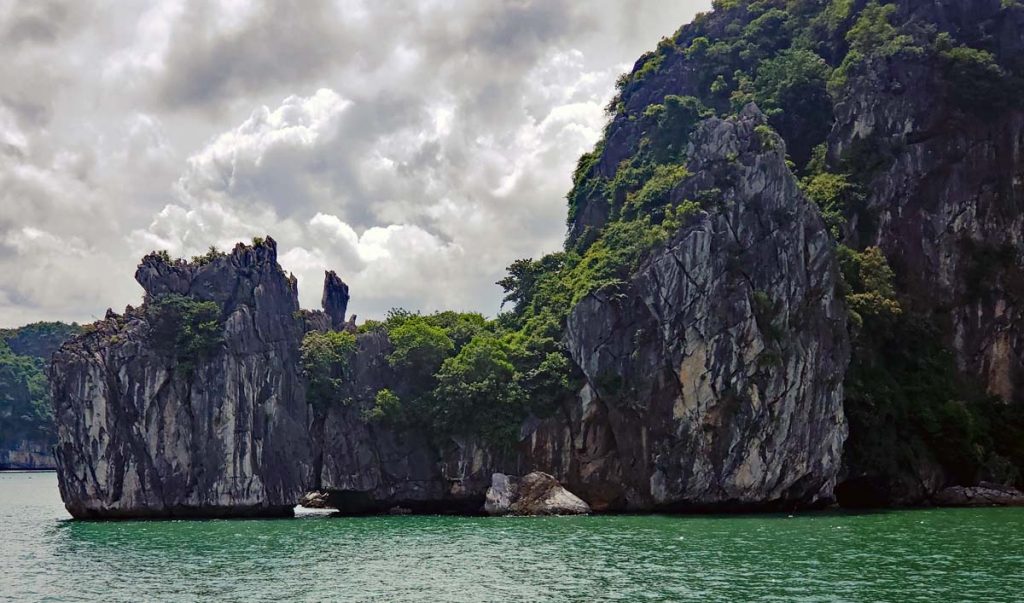 Limestone islands – TheLosAngeleno